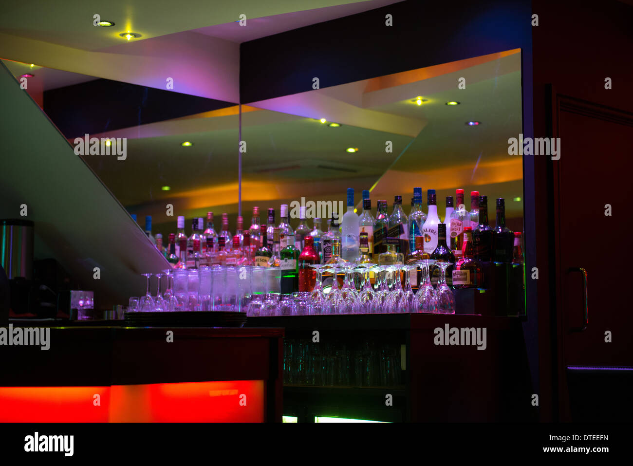 Trendy bar hi-res stock photography and images - Alamy