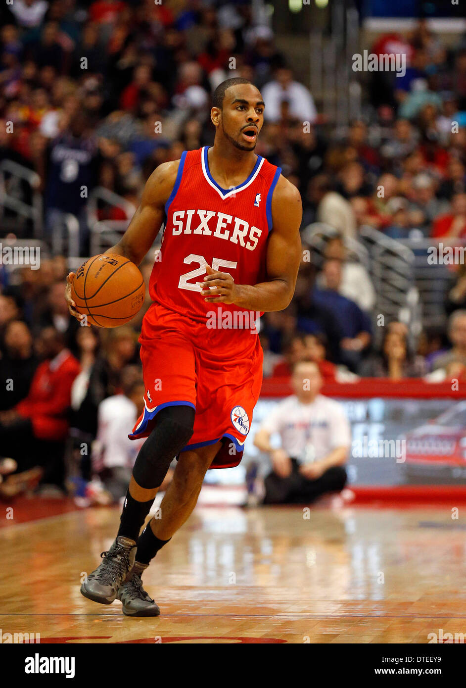 Los Angeles, California, USA. 09th Feb, 2014. Elliot Williams #25 of ...