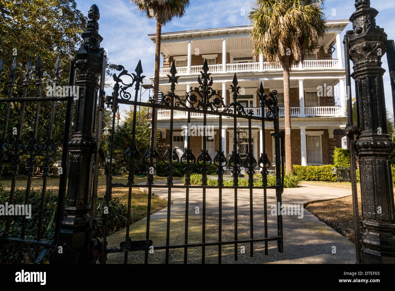 A historic home in Charleston, South Carolina Stock Photo - Alamy