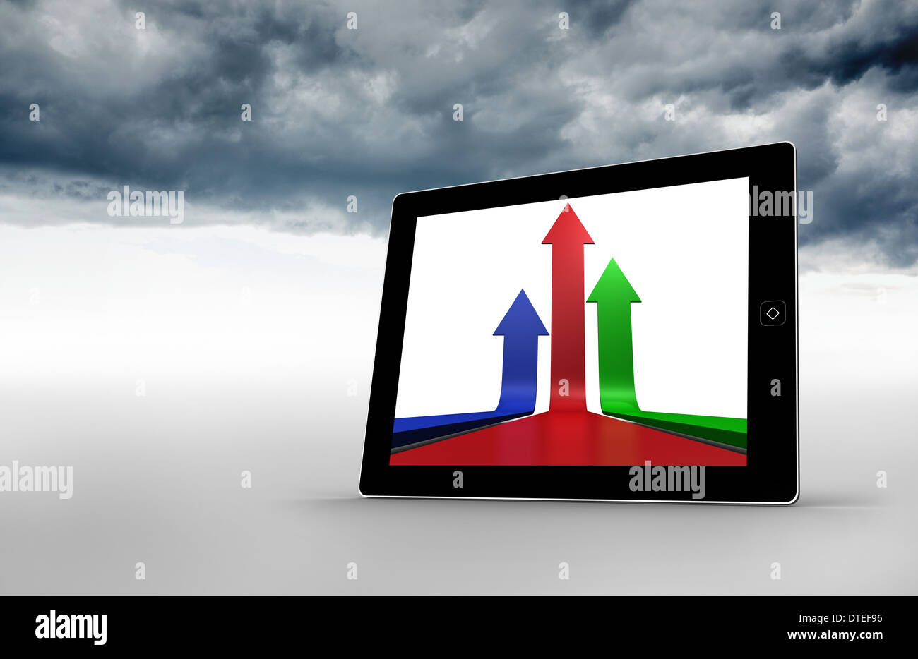 Arrows on tablet screen hi-res stock photography and images - Alamy