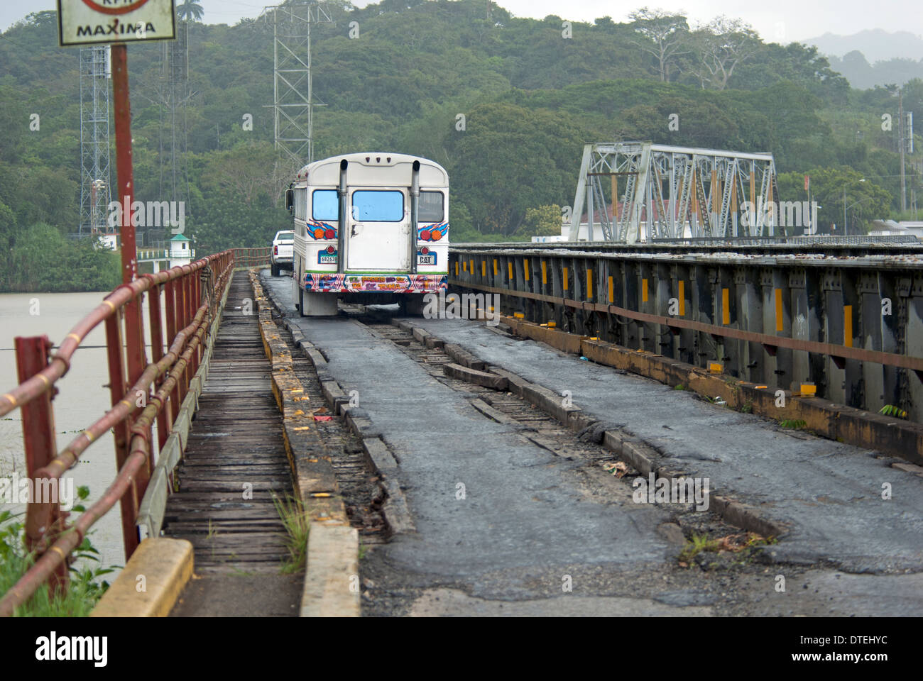 Bridge crossing on Panama Canal near Gamboa Stock Photo - Alamy