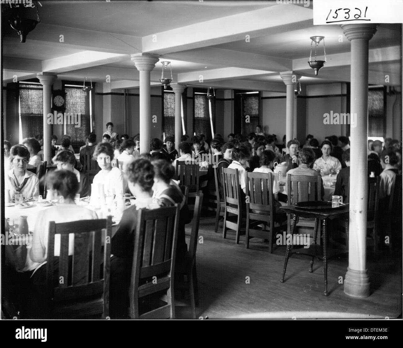 Student dining facilities hi-res stock photography and images - Alamy