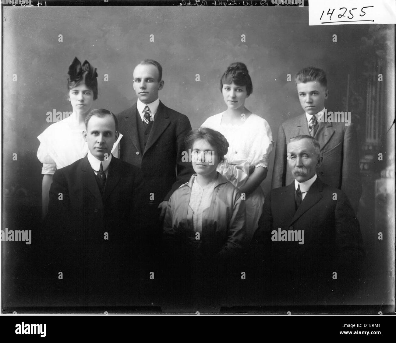 David baker hi-res stock photography and images - Alamy