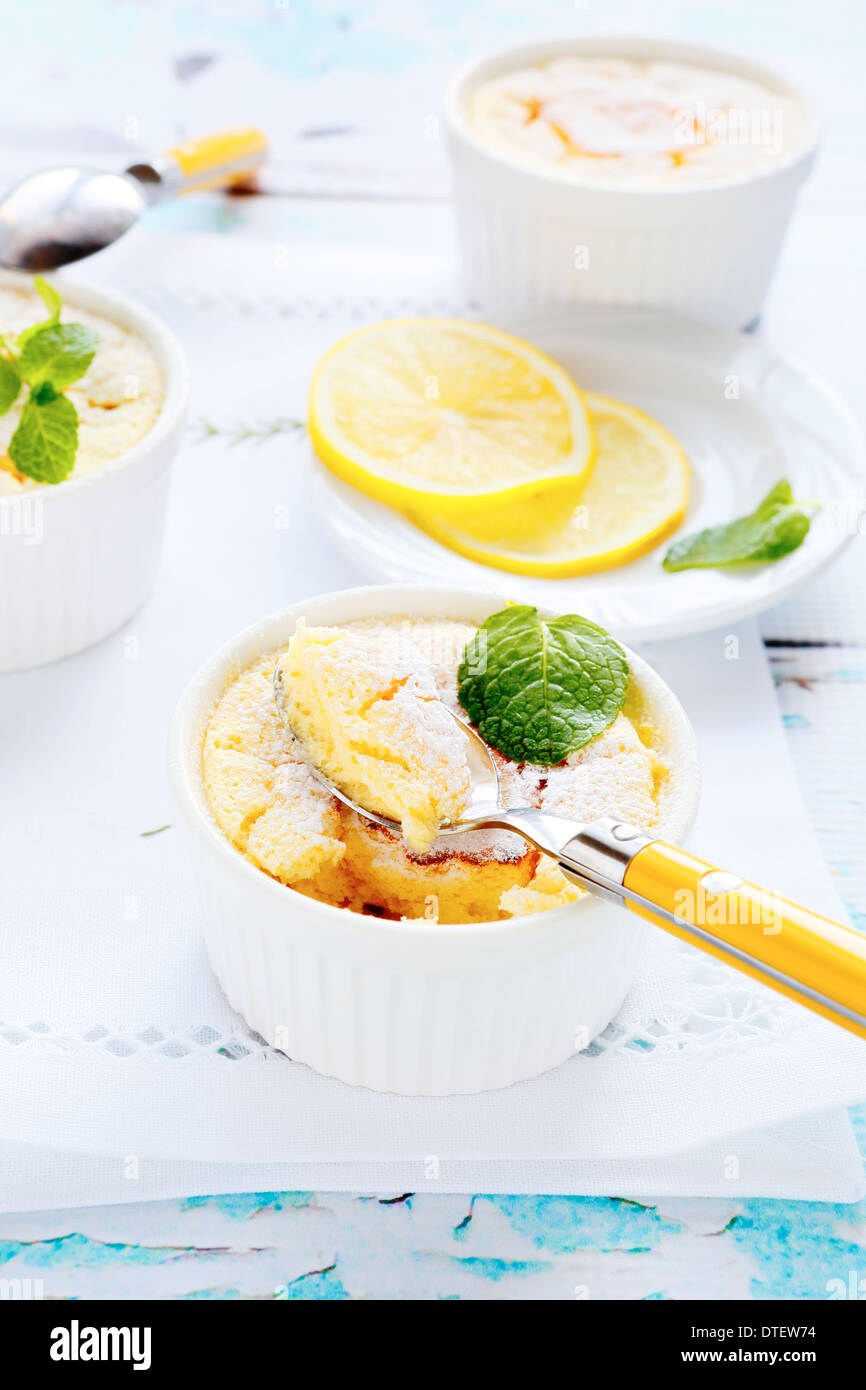 Vanilla lemon dessert hi-res stock photography and images - Alamy