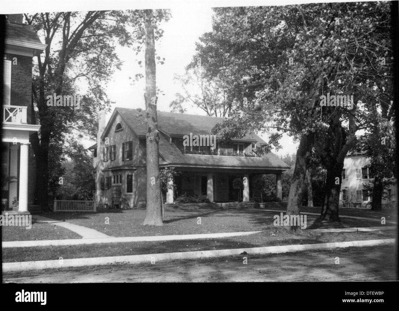 This image of the McCullough House in Oxford, Ohio, shows a traditional ...