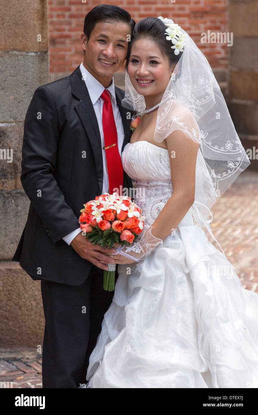 Posing formal hi-res stock photography and images - Alamy