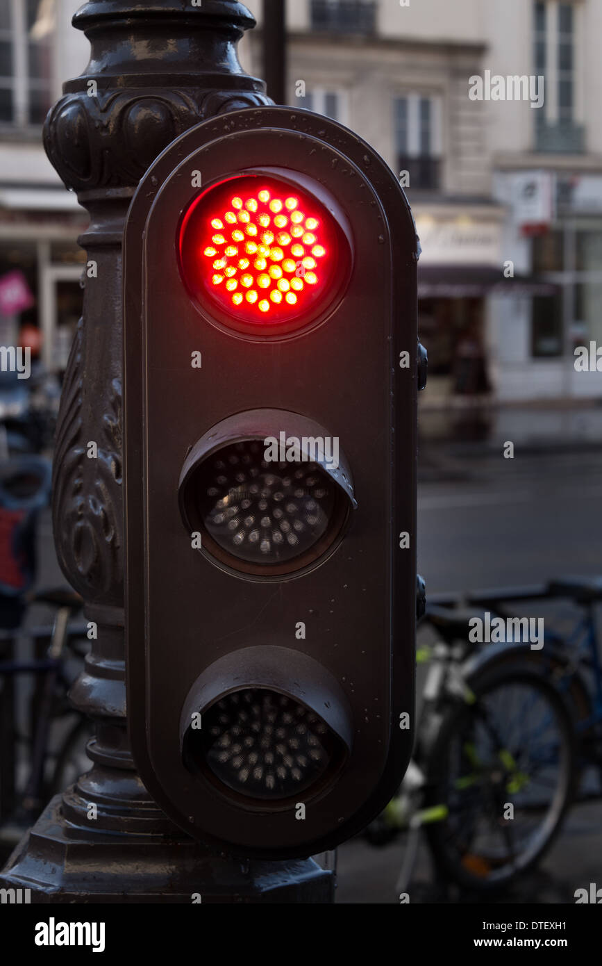 Stop traffic light hi-res stock photography and images - Alamy