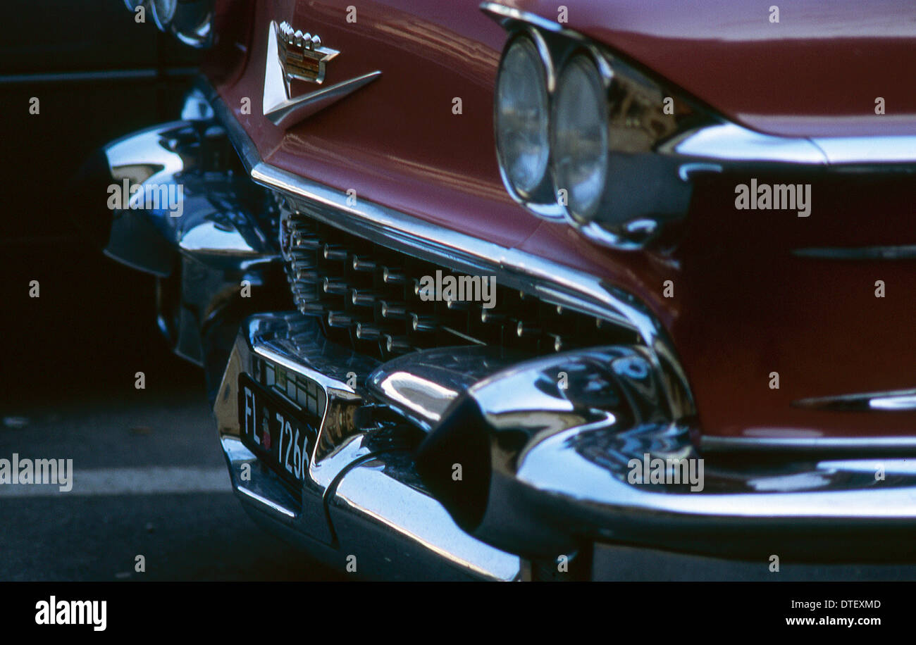 Pink cadillac 50s hi-res stock photography and images - Alamy