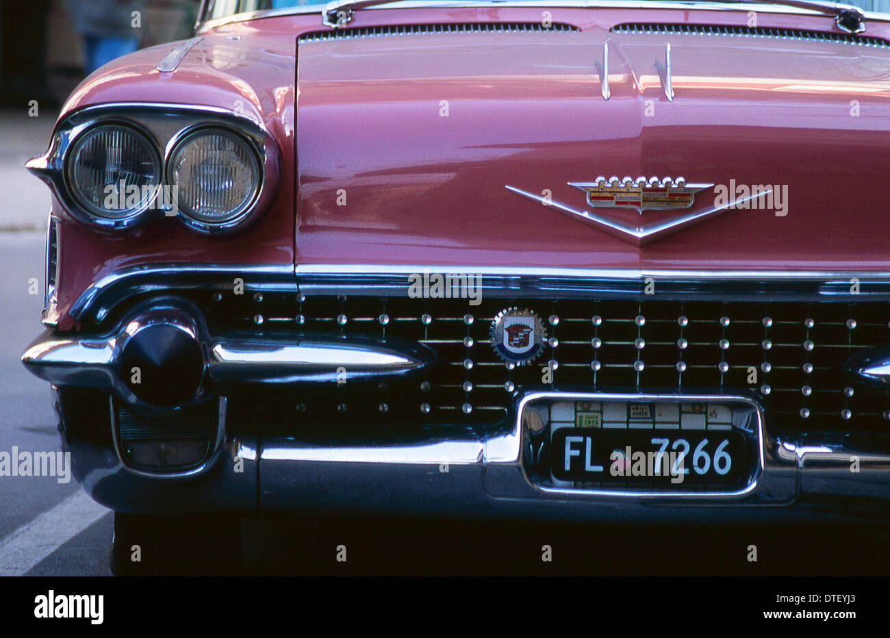 Pink caddy hi-res stock photography and images - Alamy