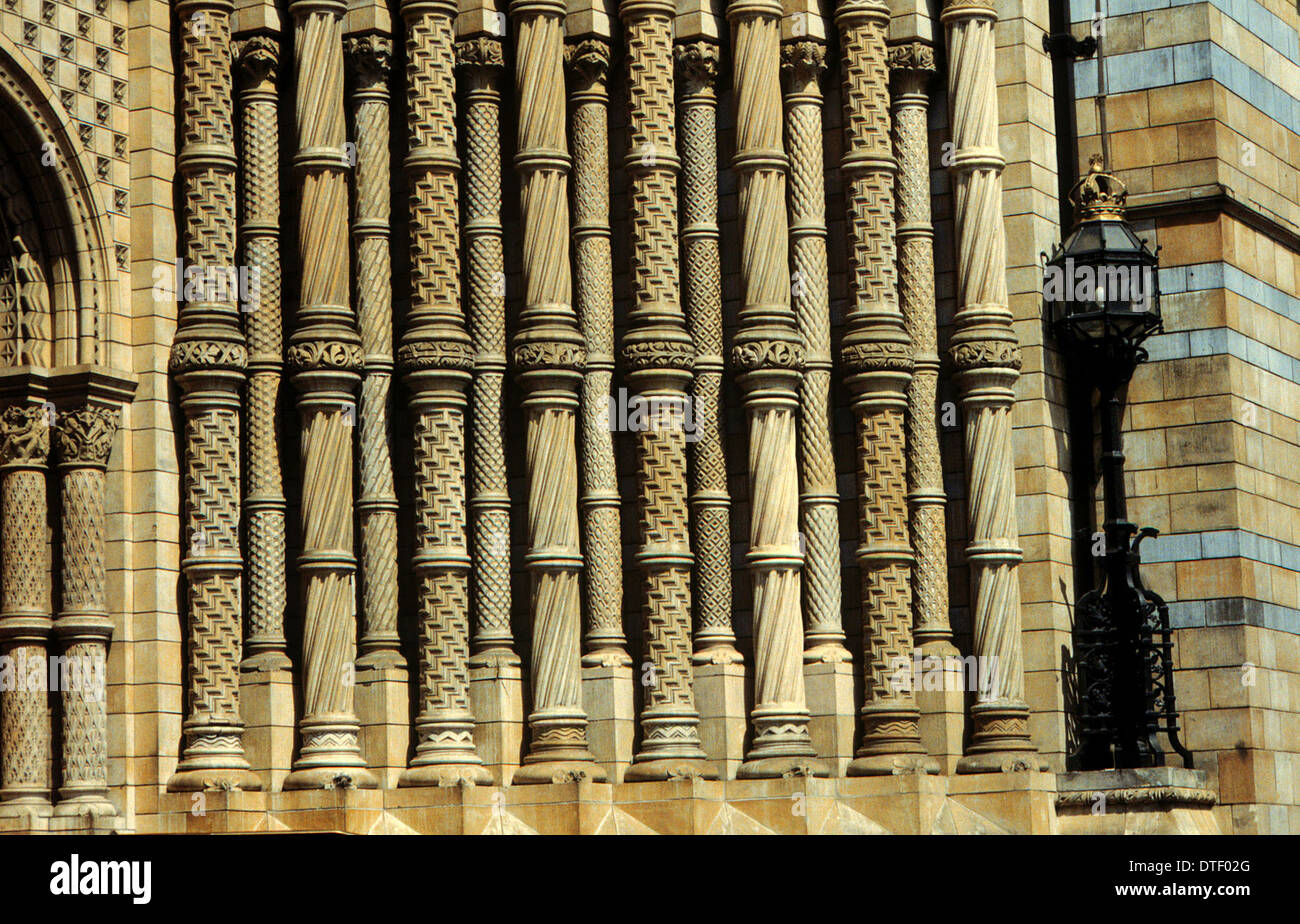 Detail view of the exterior of the Waterhouse Building Stock Photo - Alamy