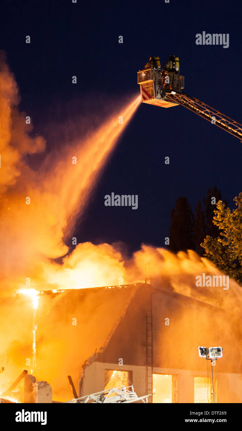 Berlin, Germany, Great fire of a warehouse Stock Photo - Alamy
