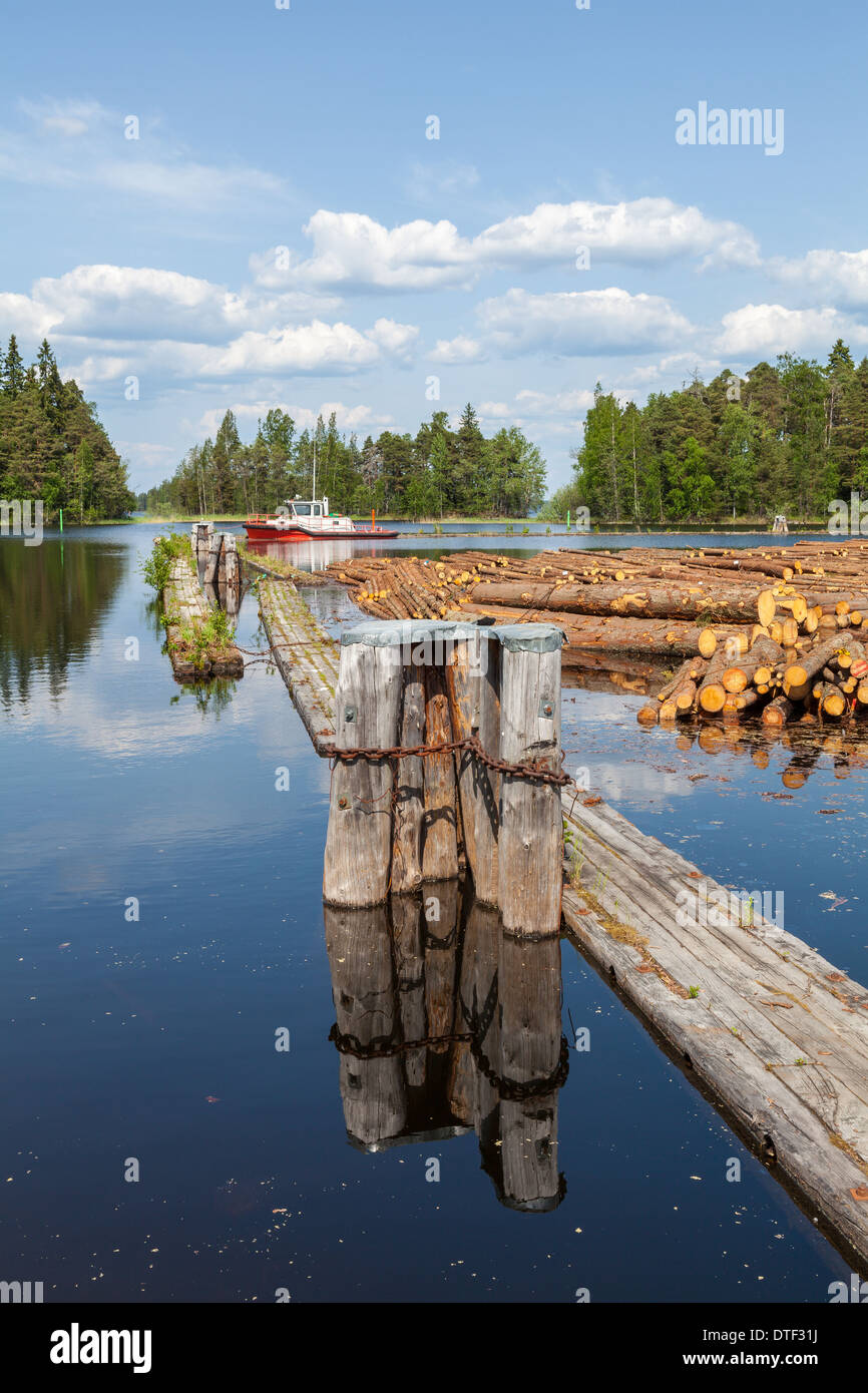 Timber rafting hi-res stock photography and images - Alamy