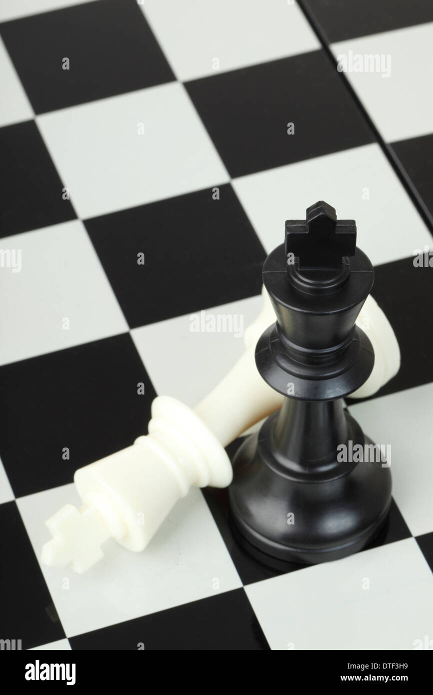Win at chess hi-res stock photography and images - Alamy