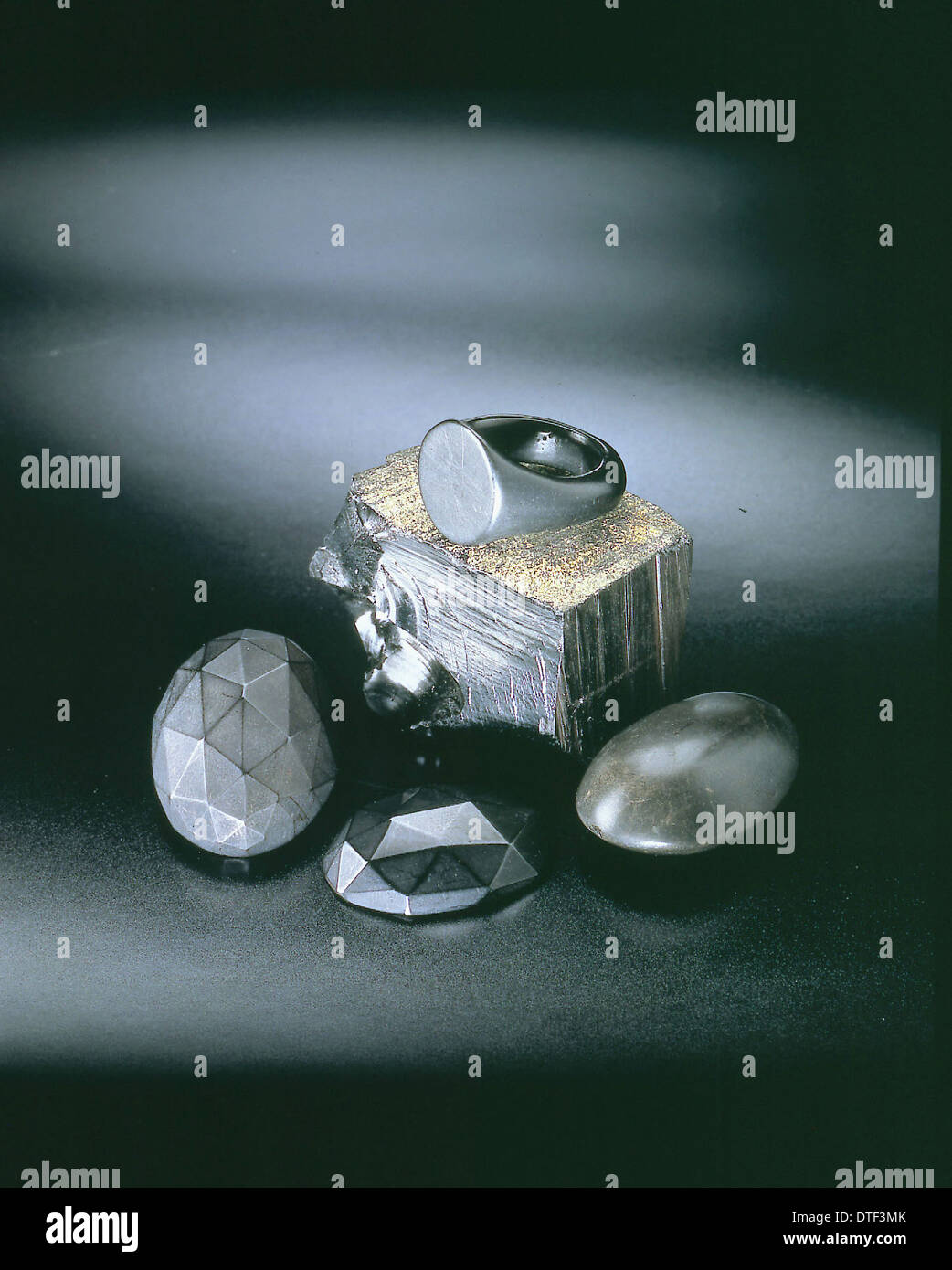 Black jet gem hi-res stock photography and images - Alamy