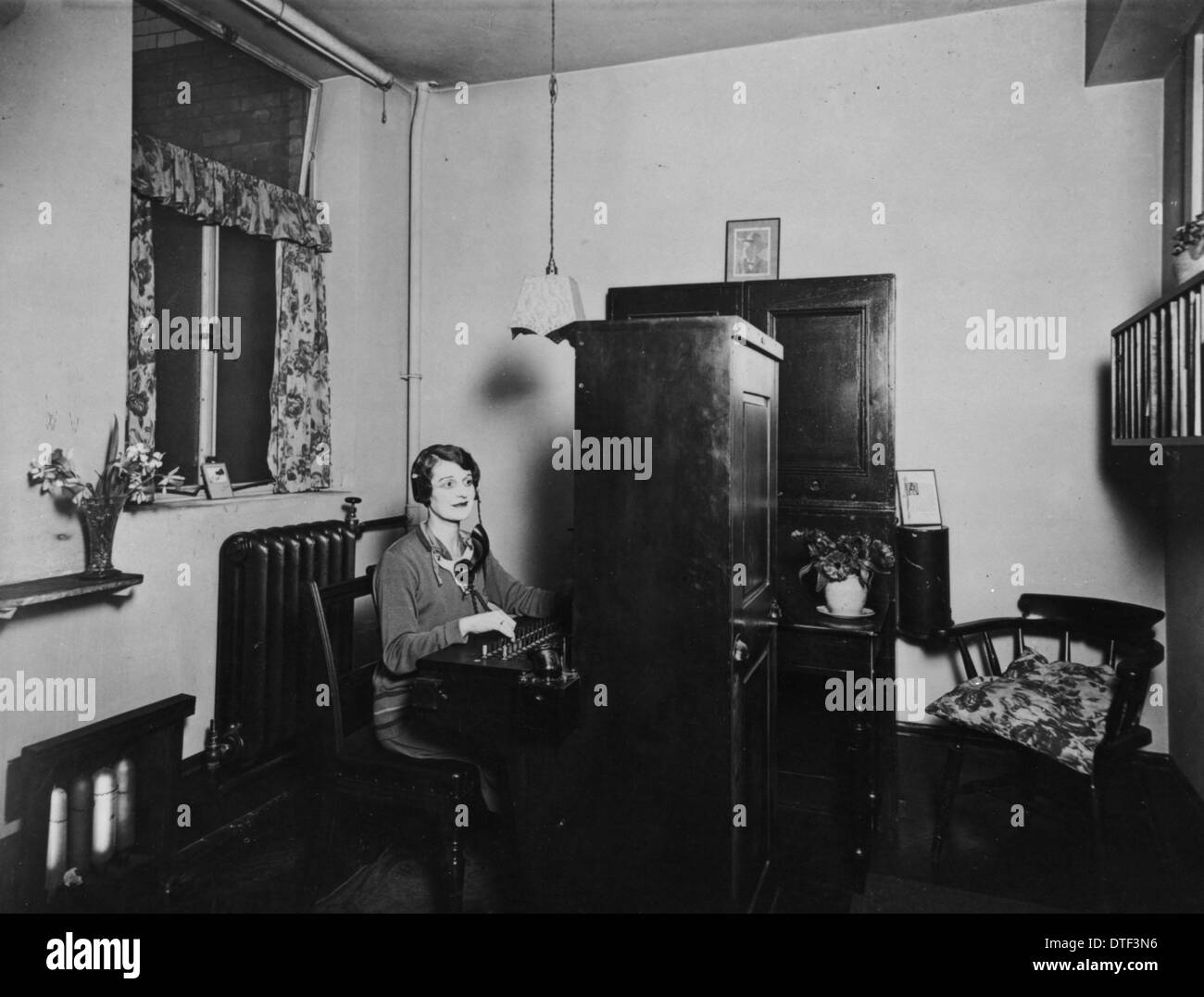 Telephonist, 1933. The Natural History Museum, London Stock Photo - Alamy