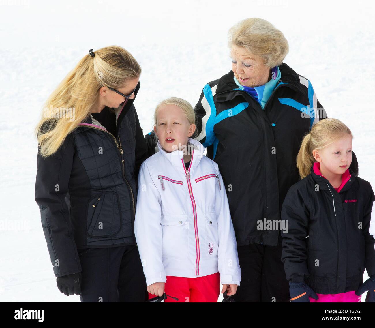 Lech, Austria. 17th Feb, 2014. Dutch Princess Mabel (L) with Princess ...