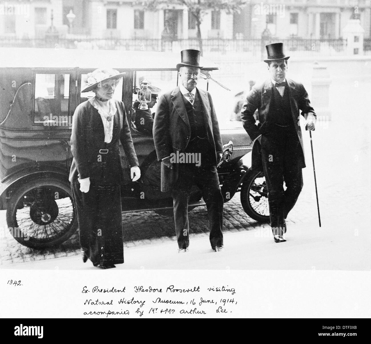 1914 june hi-res stock photography and images - Alamy