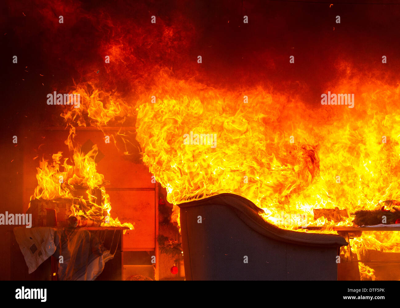 Berlin, Germany, burning room in a Branduebungscontainer Stock Photo ...