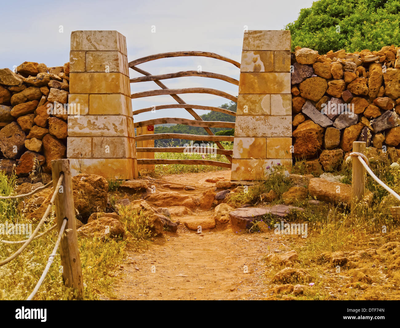Catalan gate hi-res stock photography and images - Alamy