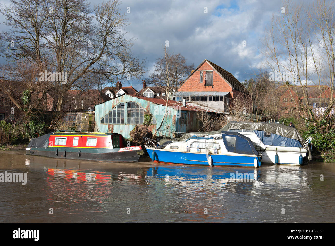 Boats on The River Medway in Tonbridge, Kent, UK Stock Photo - Alamy