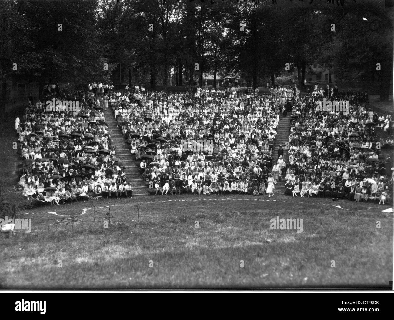 This photograph from 1922 captures spectators at the Western College ...