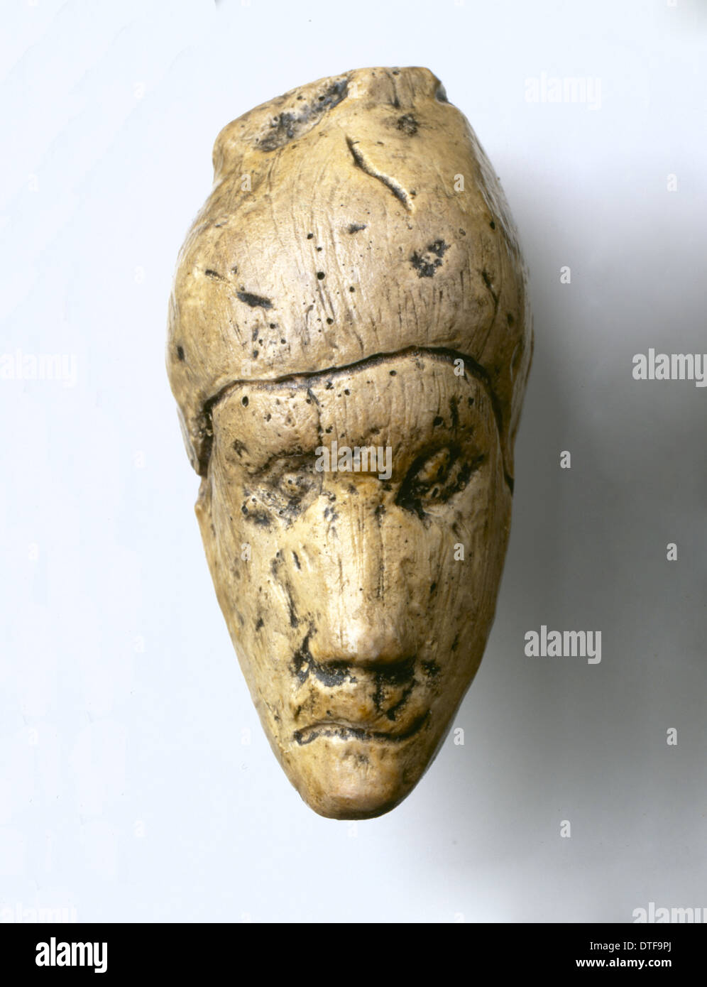 Carved ivory hi-res stock photography and images - Alamy