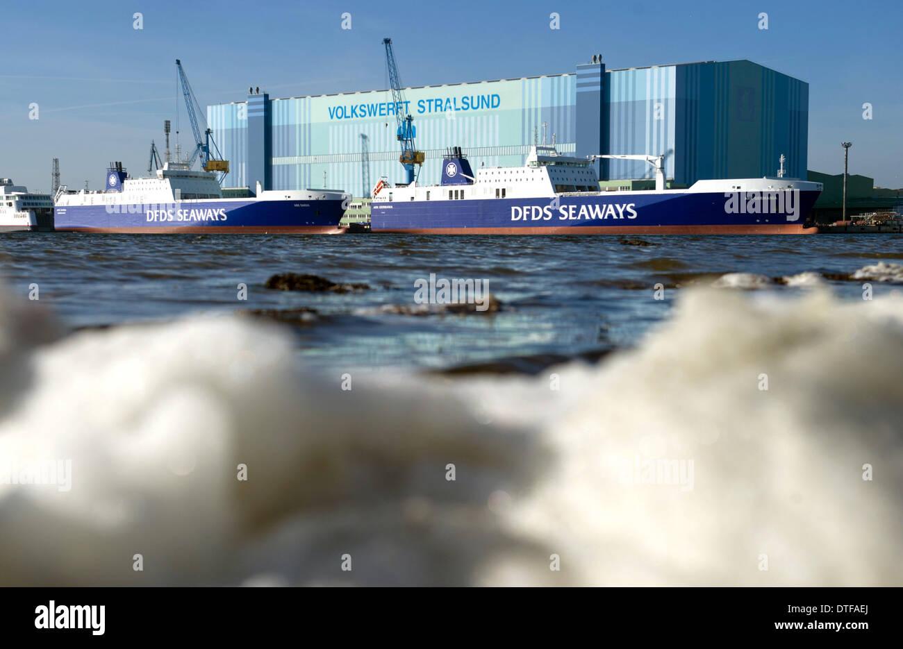 Outfitting quay hi-res stock photography and images - Alamy