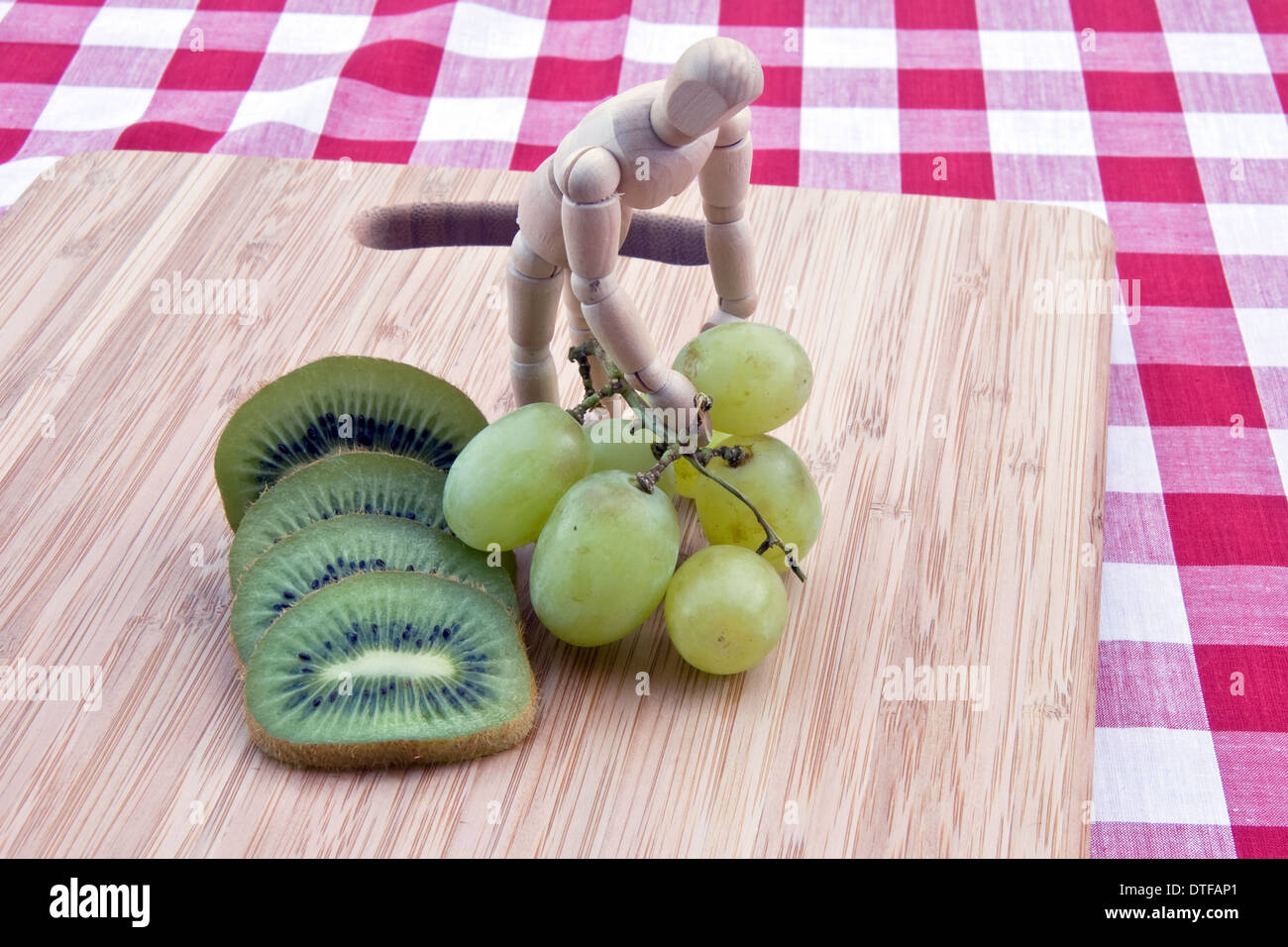 Wood manikin hi-res stock photography and images - Alamy