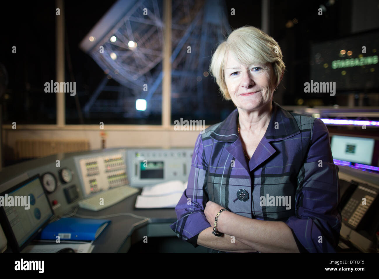 Satellite control panel hi-res stock photography and images - Alamy