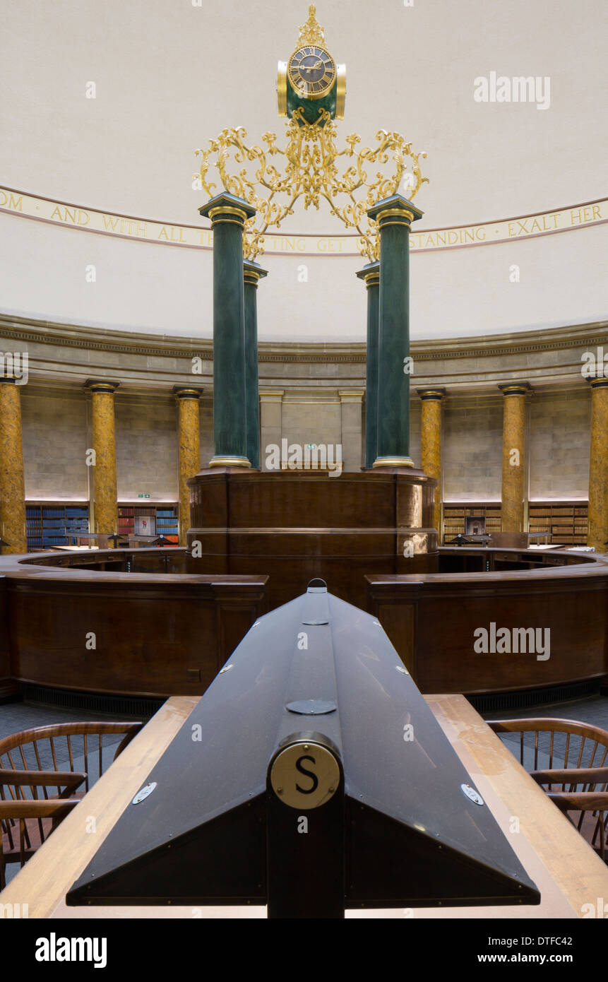 Manchester public libraries hi-res stock photography and images - Alamy
