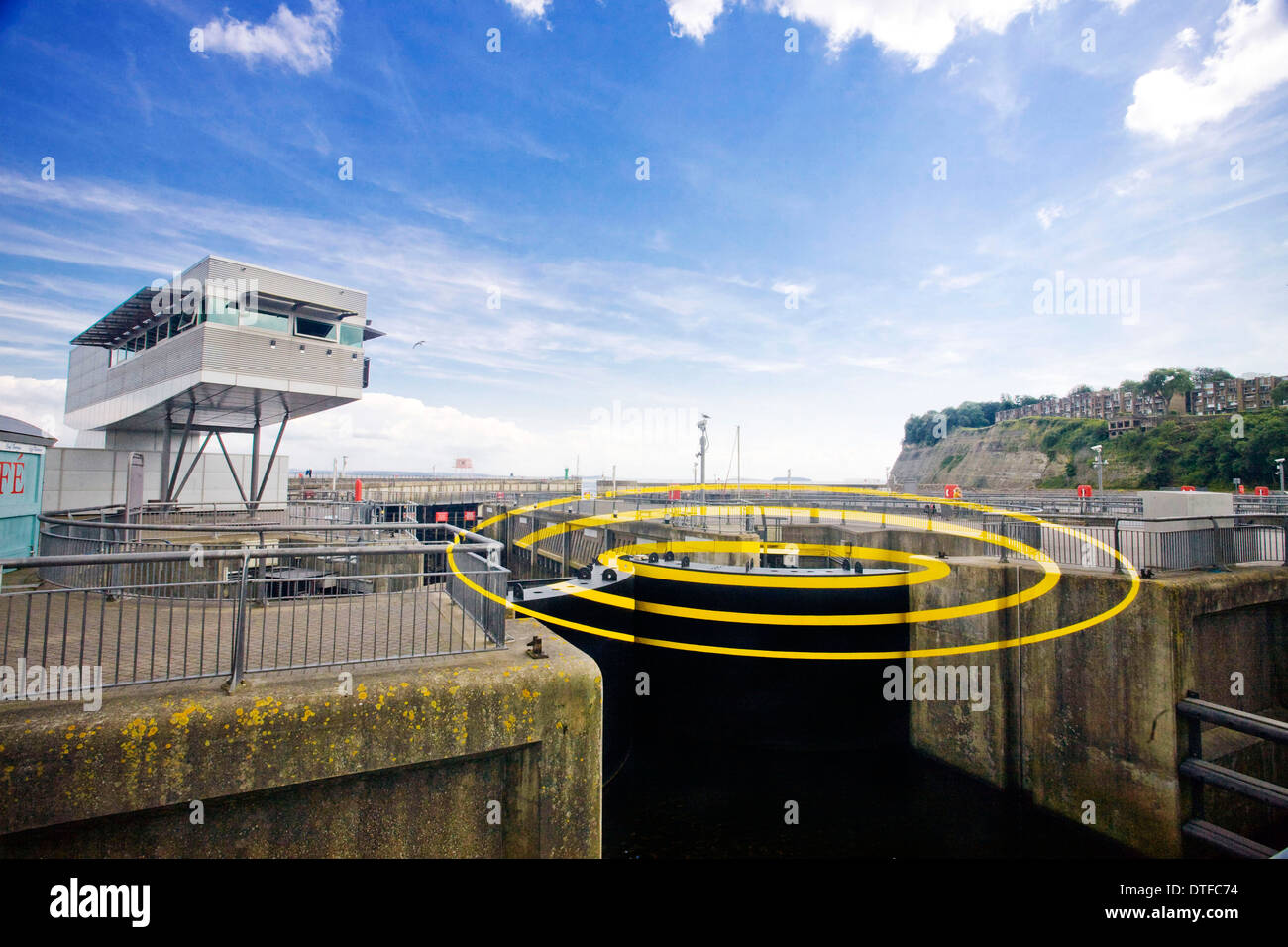 Anamorphic hi-res stock photography and images - Alamy