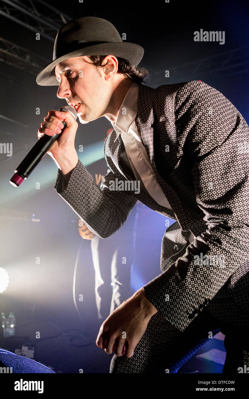 Maximo park show hi-res stock photography and images - Alamy