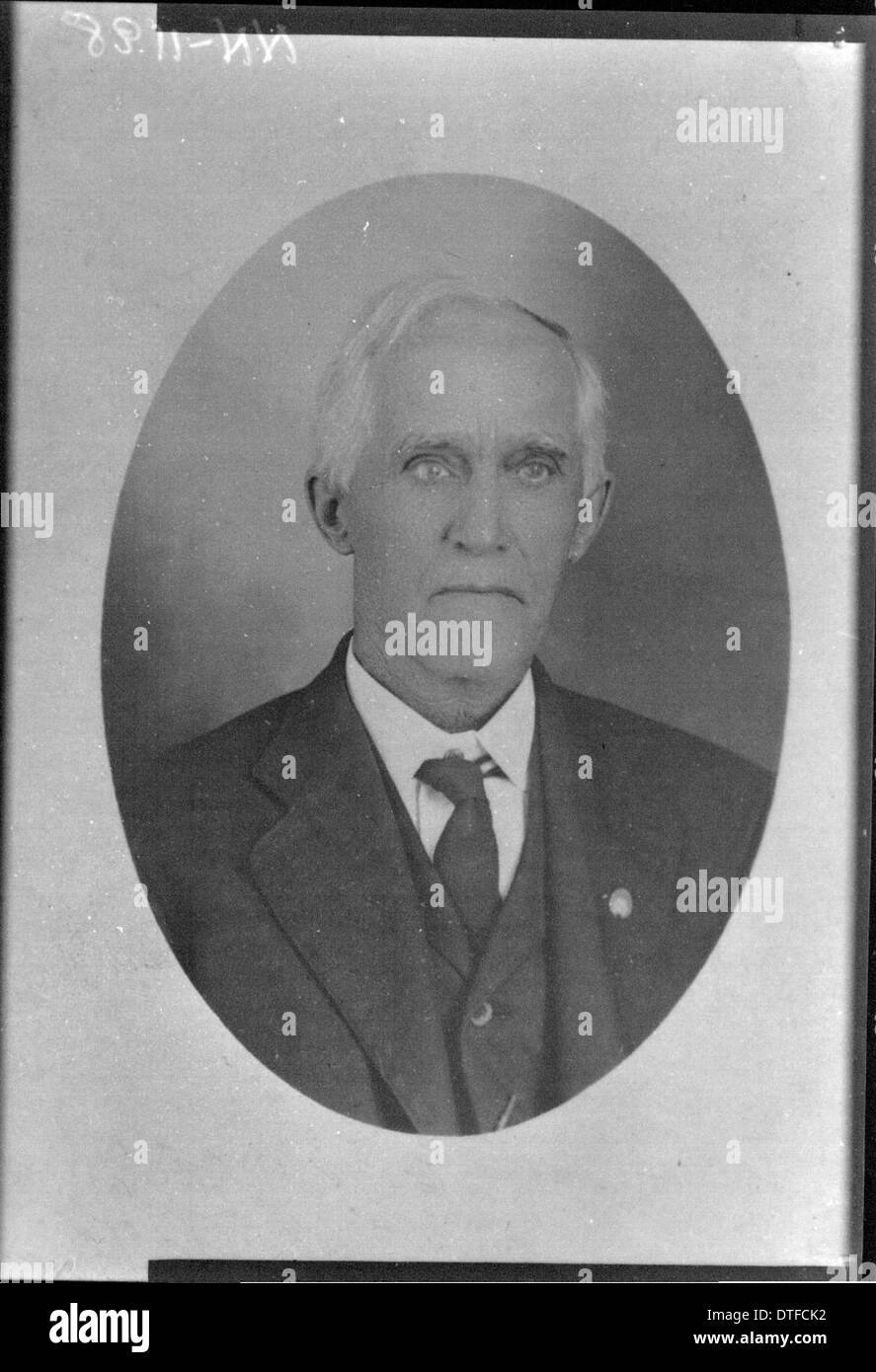 Elderly black man hi-res stock photography and images - Alamy