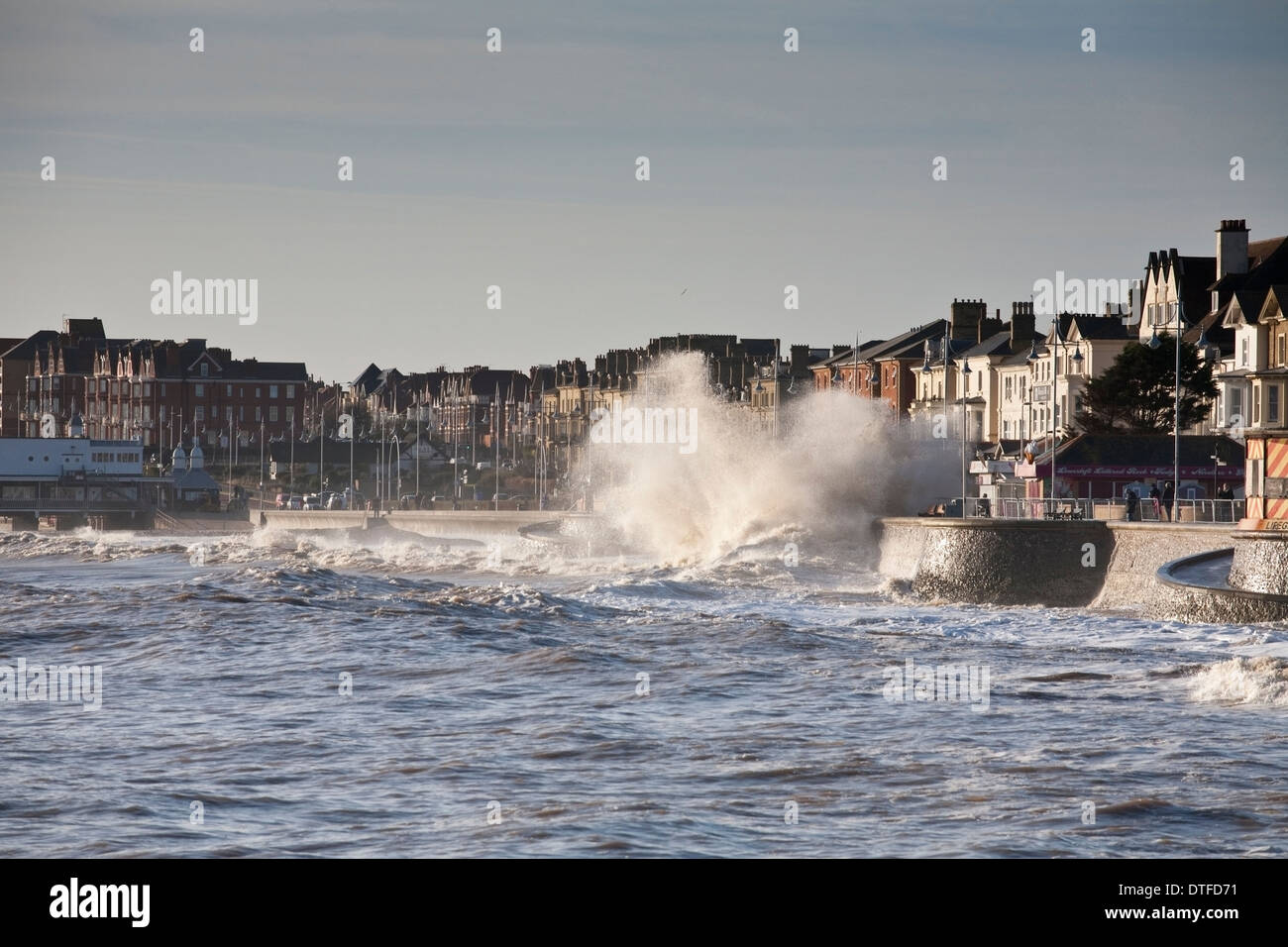 Tidal surge lowestoft hi-res stock photography and images - Alamy