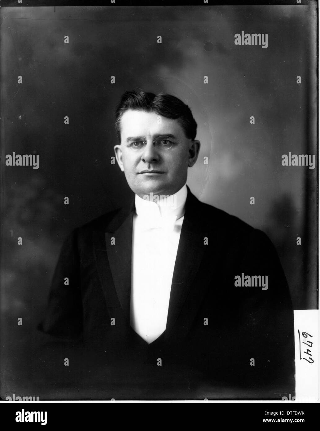 Guy potter hi-res stock photography and images - Alamy