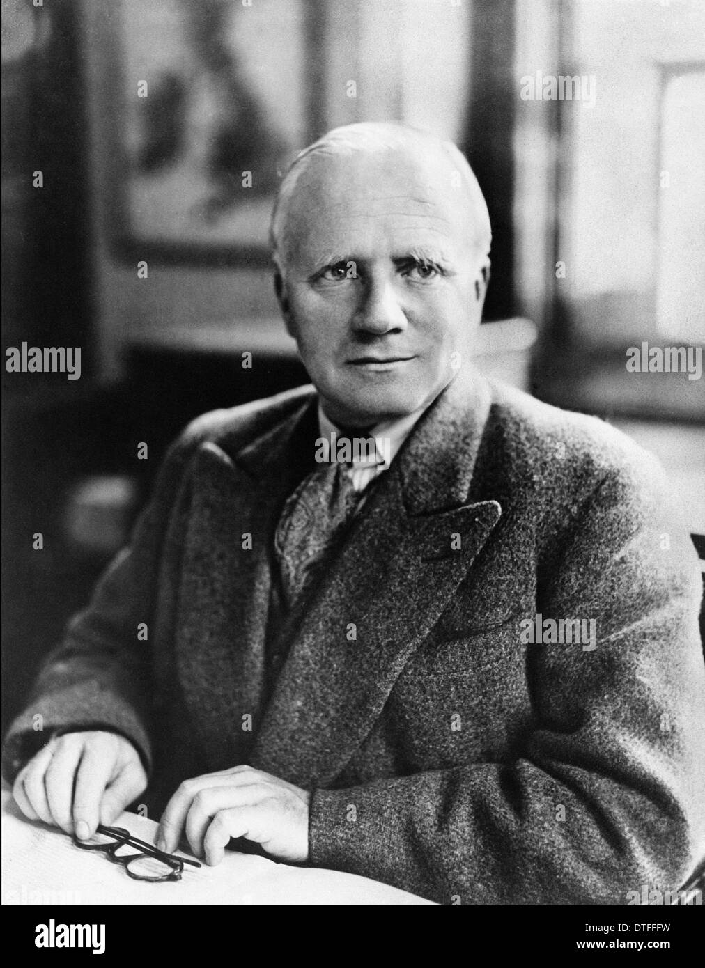 Sir gavin de beer Black and White Stock Photos & Images - Alamy