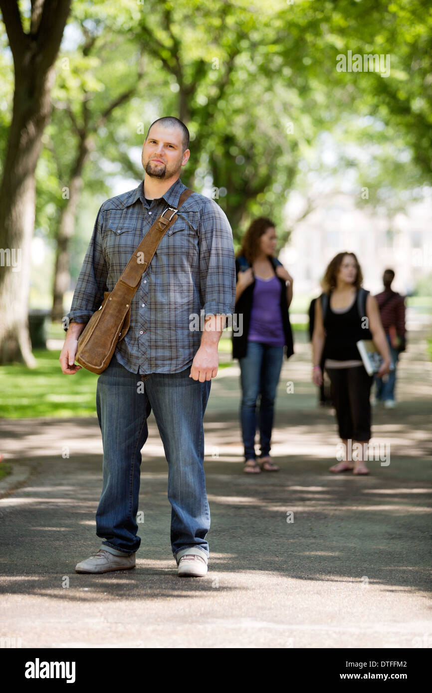 Campus road hi-res stock photography and images - Alamy