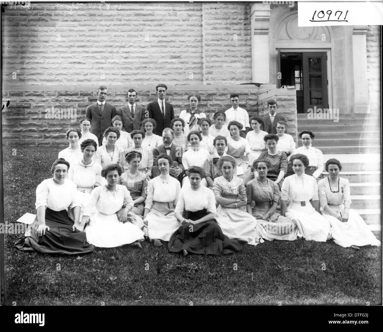 University professor students in Black and White Stock Photos & Images ...