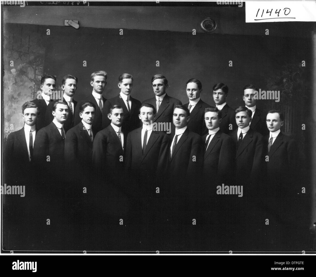 Group portrait from 1910s Black and White Stock Photos & Images - Alamy