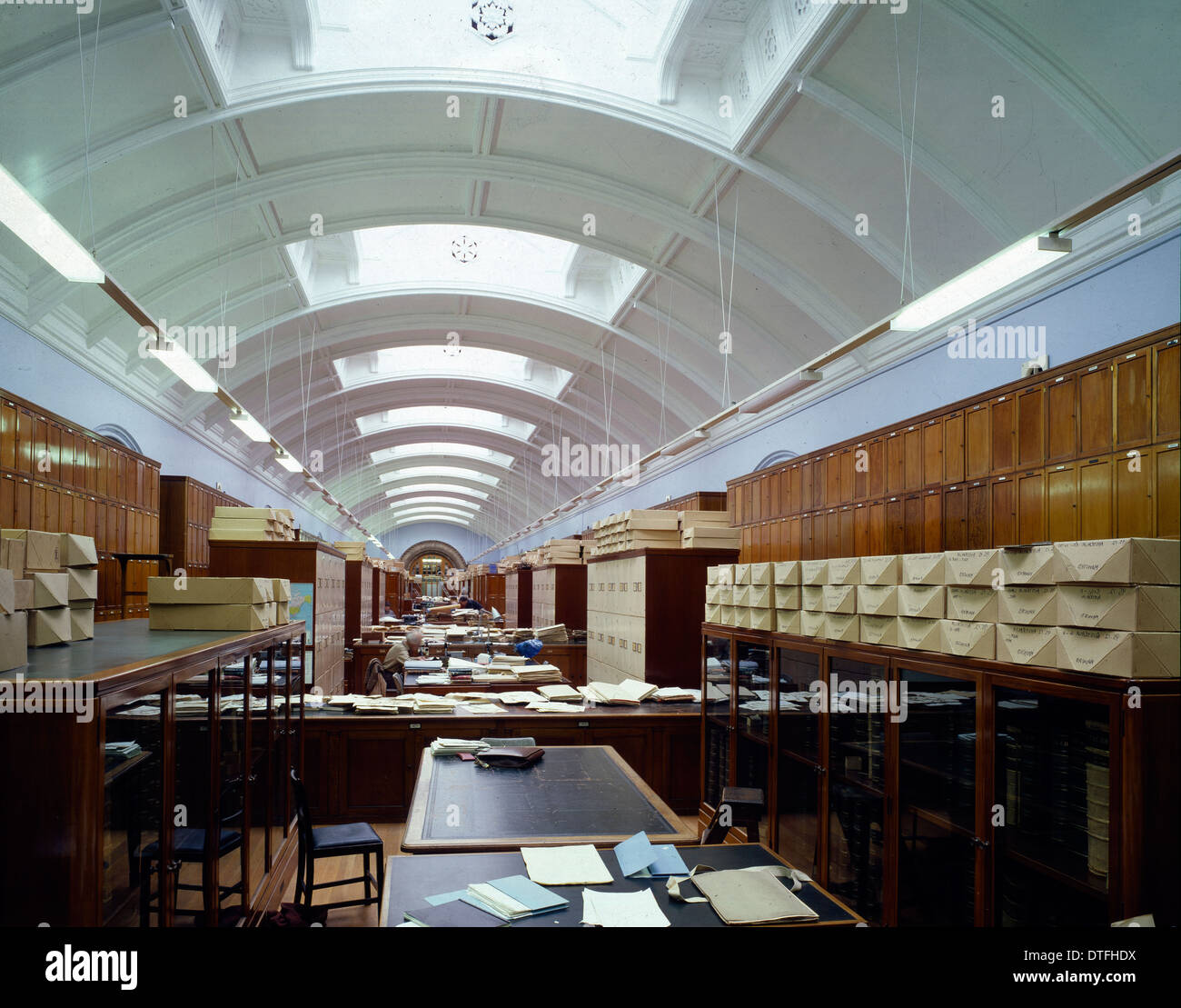 Herbarium natural history museum hi-res stock photography and images ...