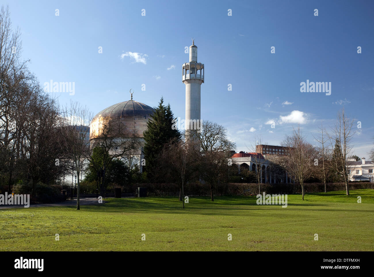 The London Central Mosque, Regents Park, London Stock Photo - Alamy
