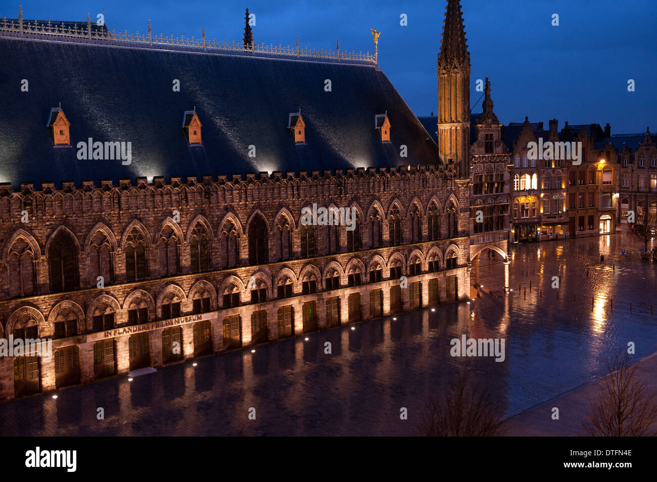 Ypres Cloth Hall (Dutch: Lakenhal or Lakenhalle) at night in Ypres ...