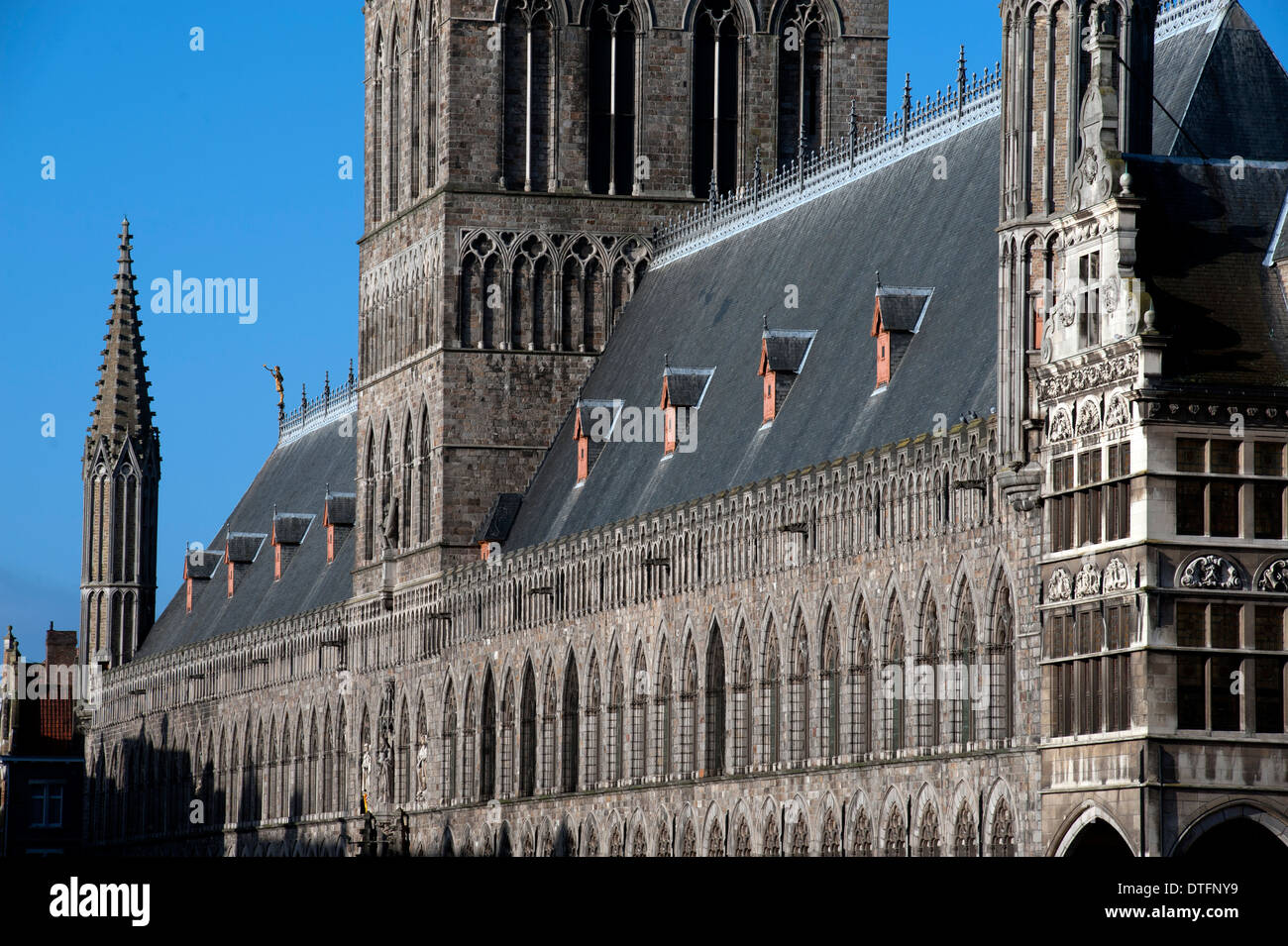 Ypres Cloth Hall (Dutch: Lakenhal or Lakenhalle), in Ypres ( Ieper ...