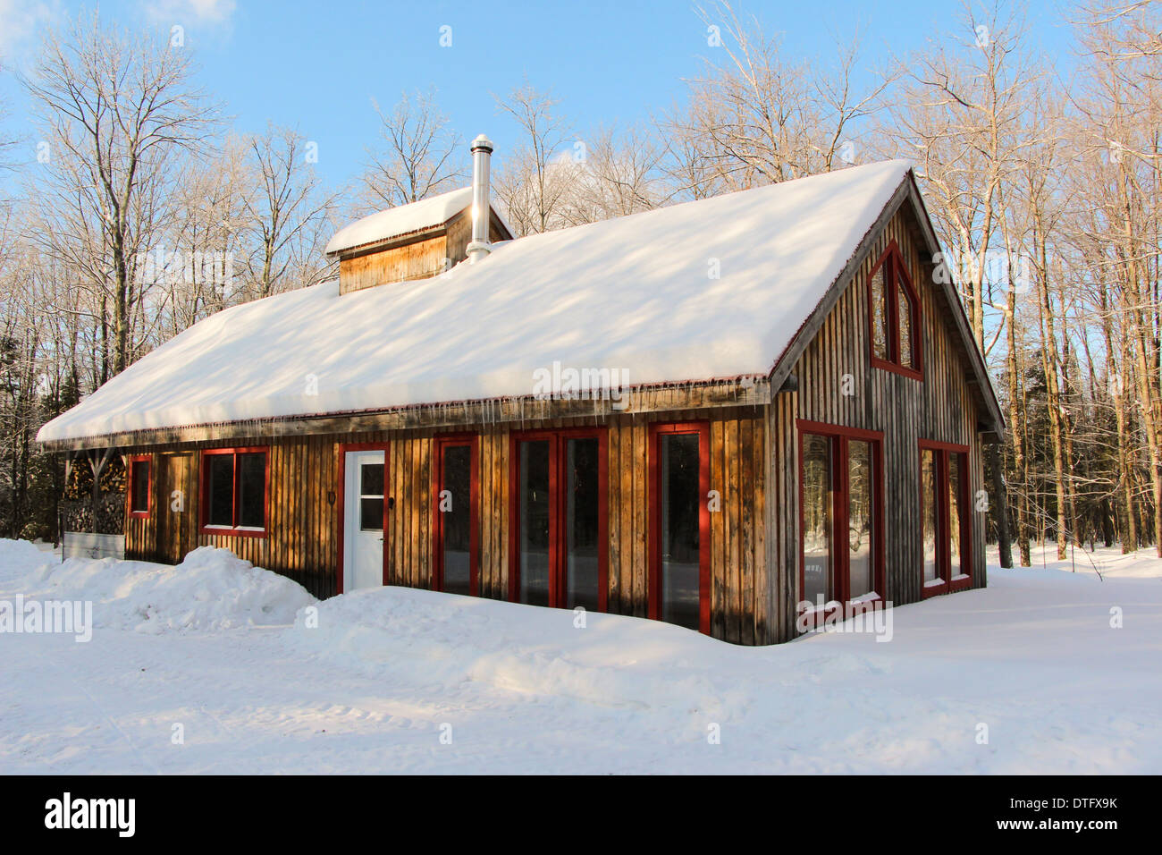 A sugar shack in Valcourt, Quebec Stock Photo - Alamy