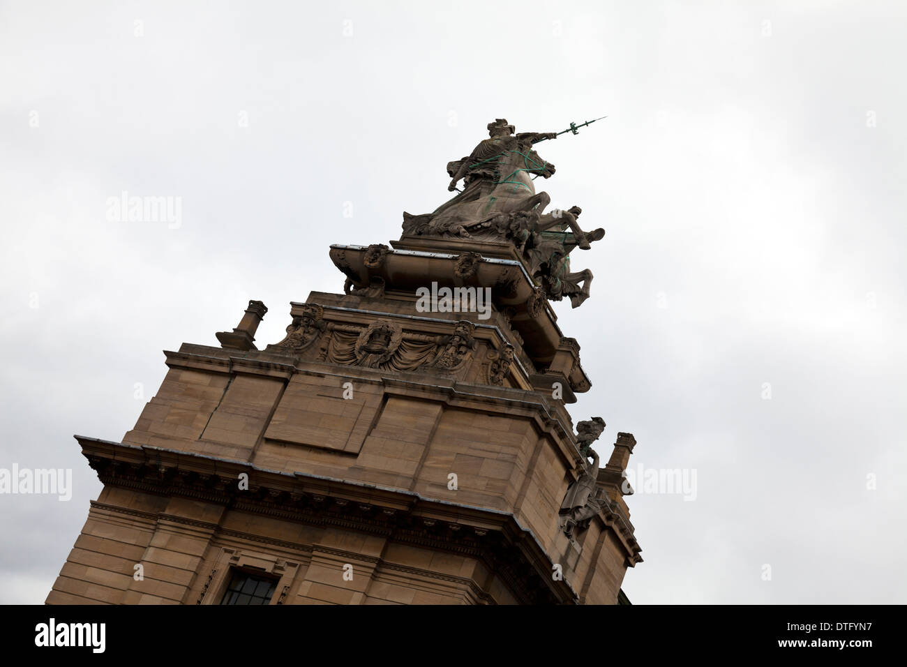 Britannia statue hi-res stock photography and images - Alamy