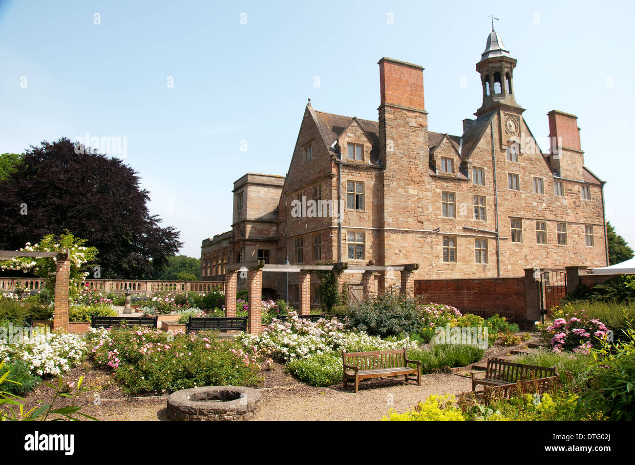 Rufford abbey nottingham hi-res stock photography and images - Alamy
