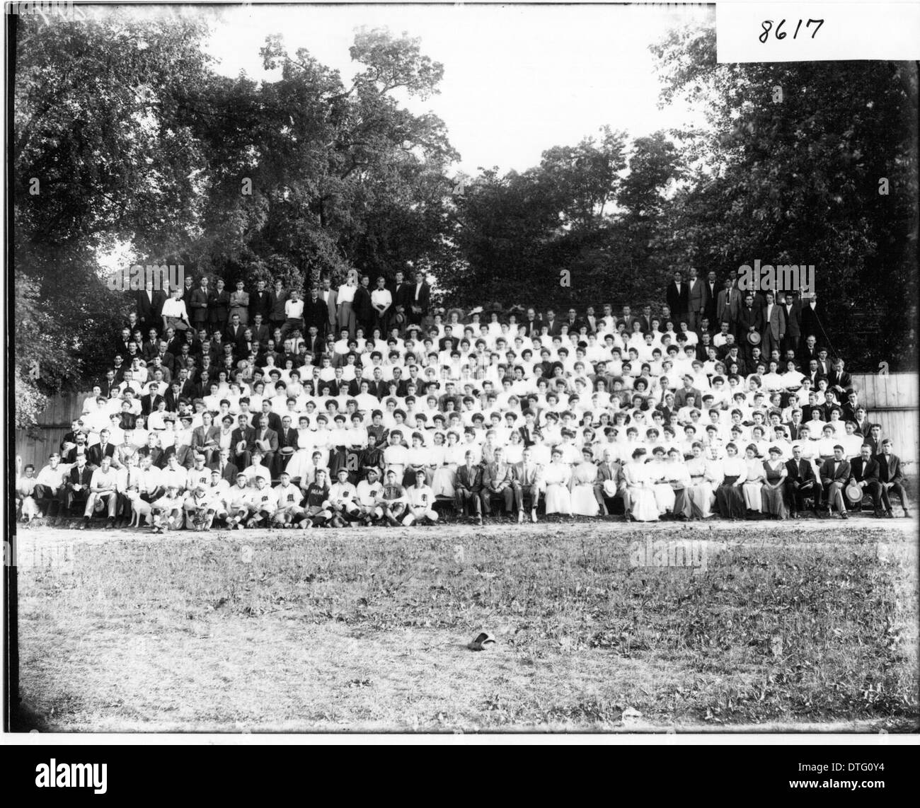 This group portrait from 1908 shows summer school students at Miami ...