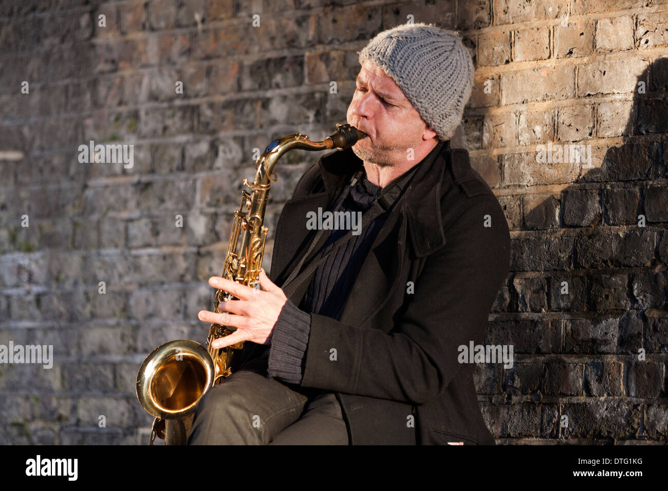 Sax player historic hi-res stock photography and images - Alamy