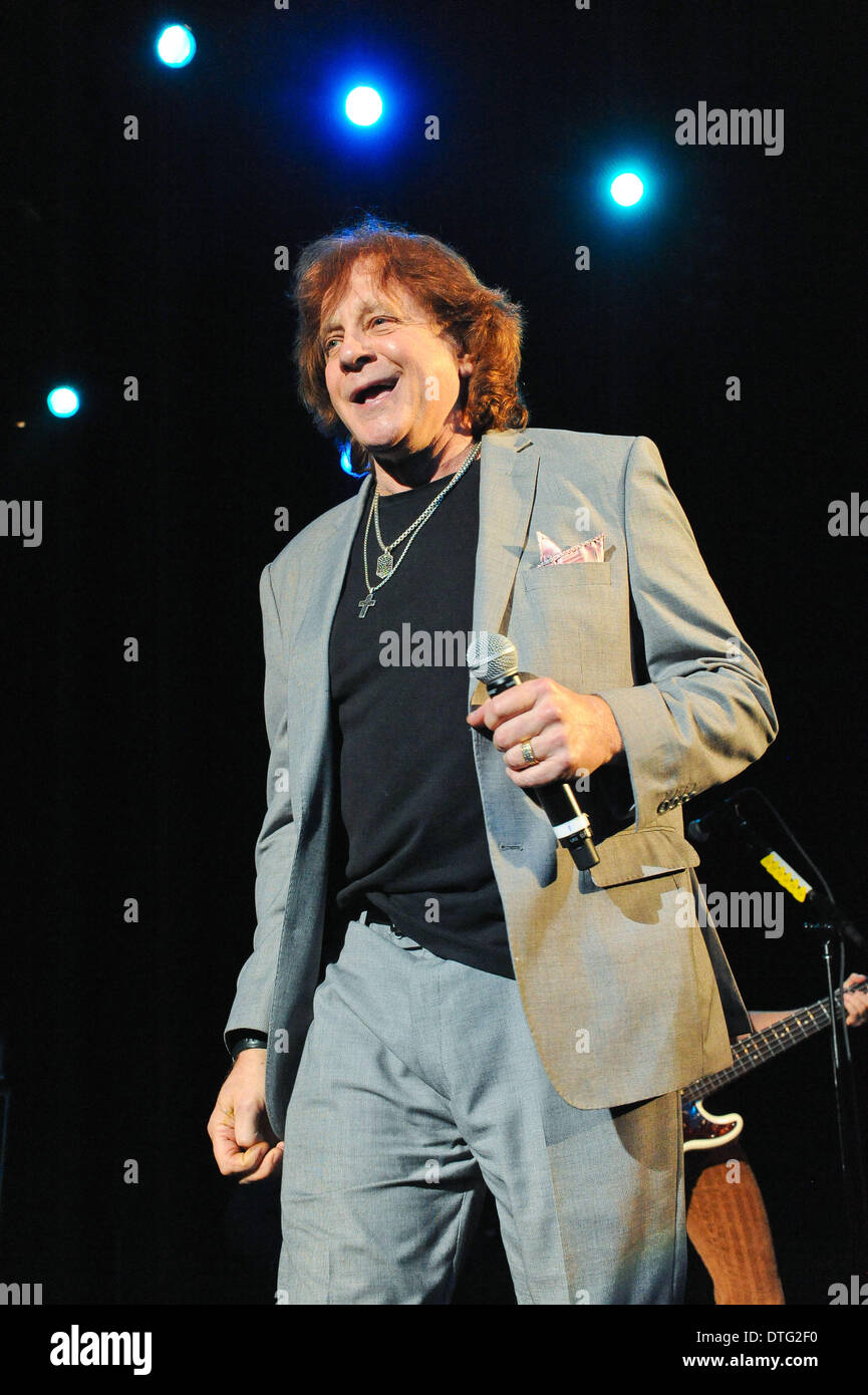 Eddie mahoney hi-res stock photography and images - Alamy