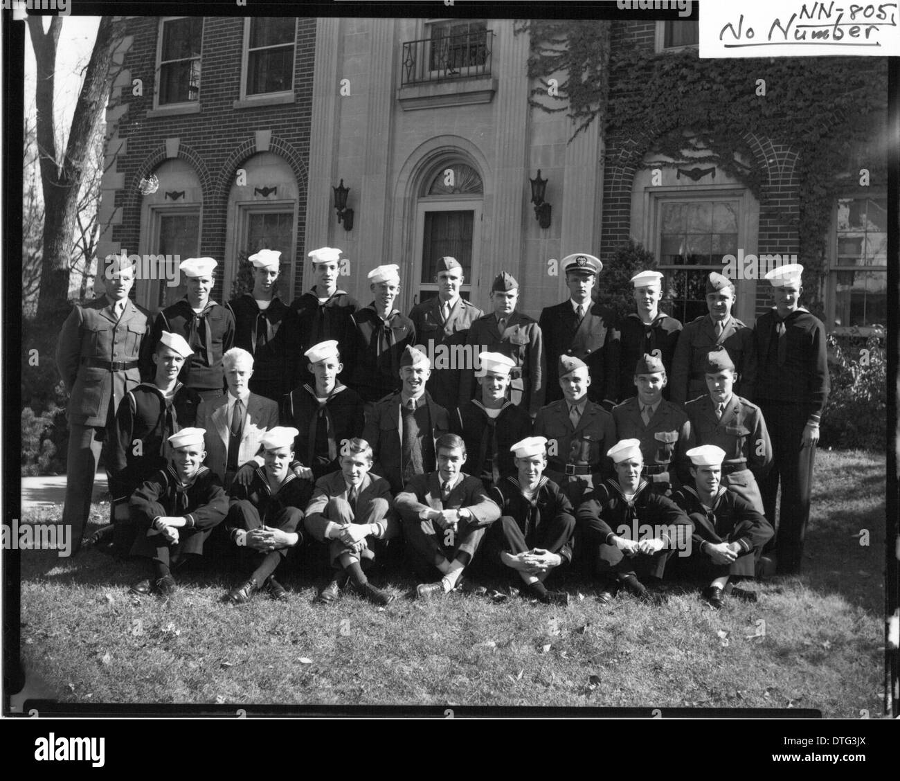 Military fraternity hi-res stock photography and images - Alamy